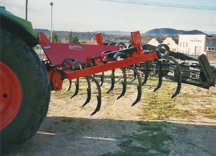 Cultivateur - Machines Agricoles Gardell